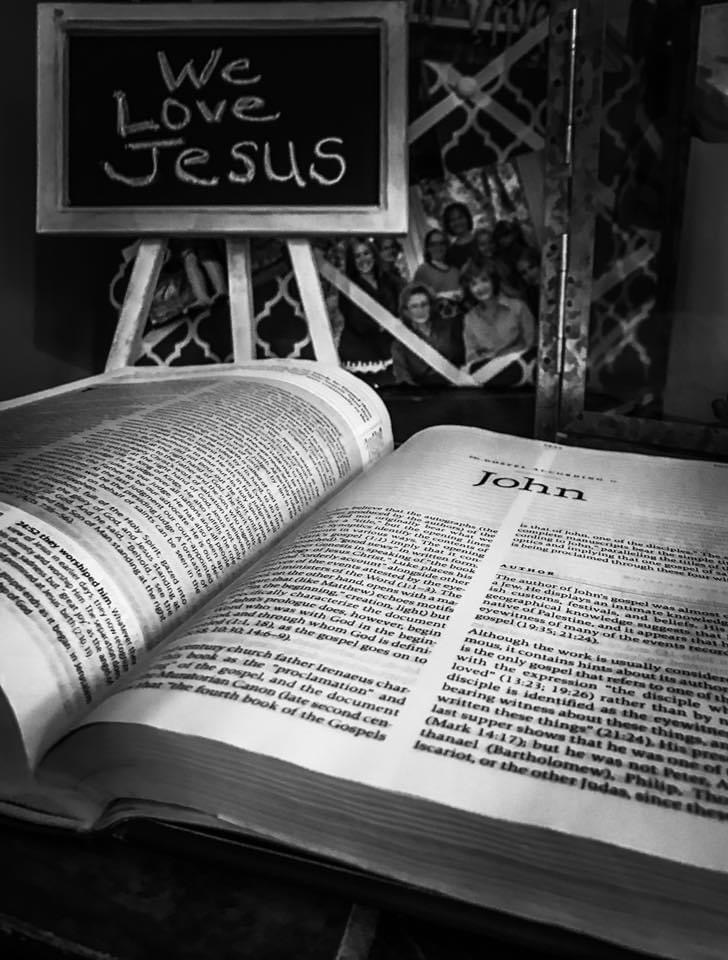 John Chapter 2 – Crack A Bible